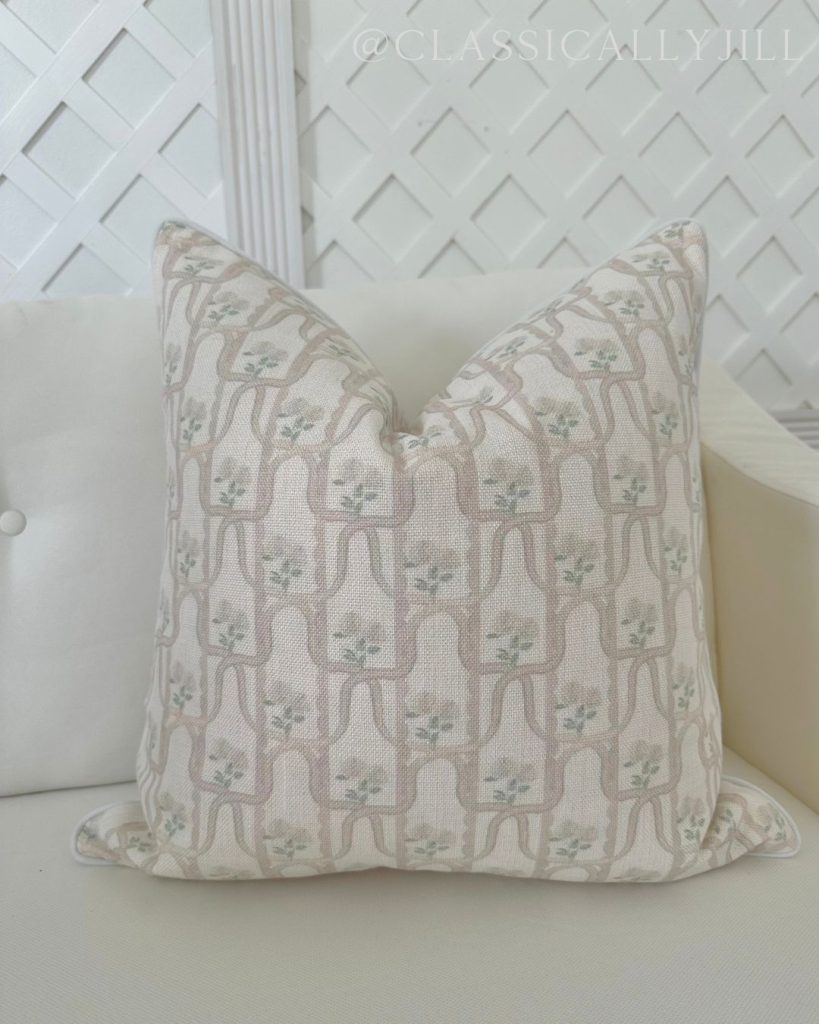 New Jillien Harbor Pillows for Summer! Meet Harvey and Millie ...